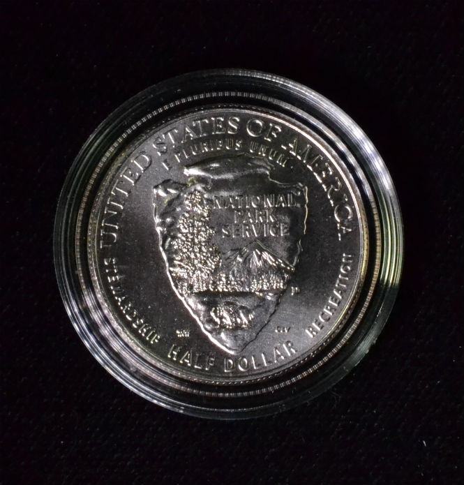 2016-D National Park Service 100th Anniversary Commemorative Clad Half Dollar UNC